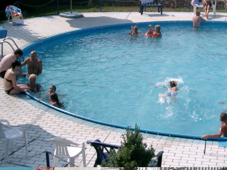 Freibad auf dem Campingplatz Eldorado in Kamp-Lintfort